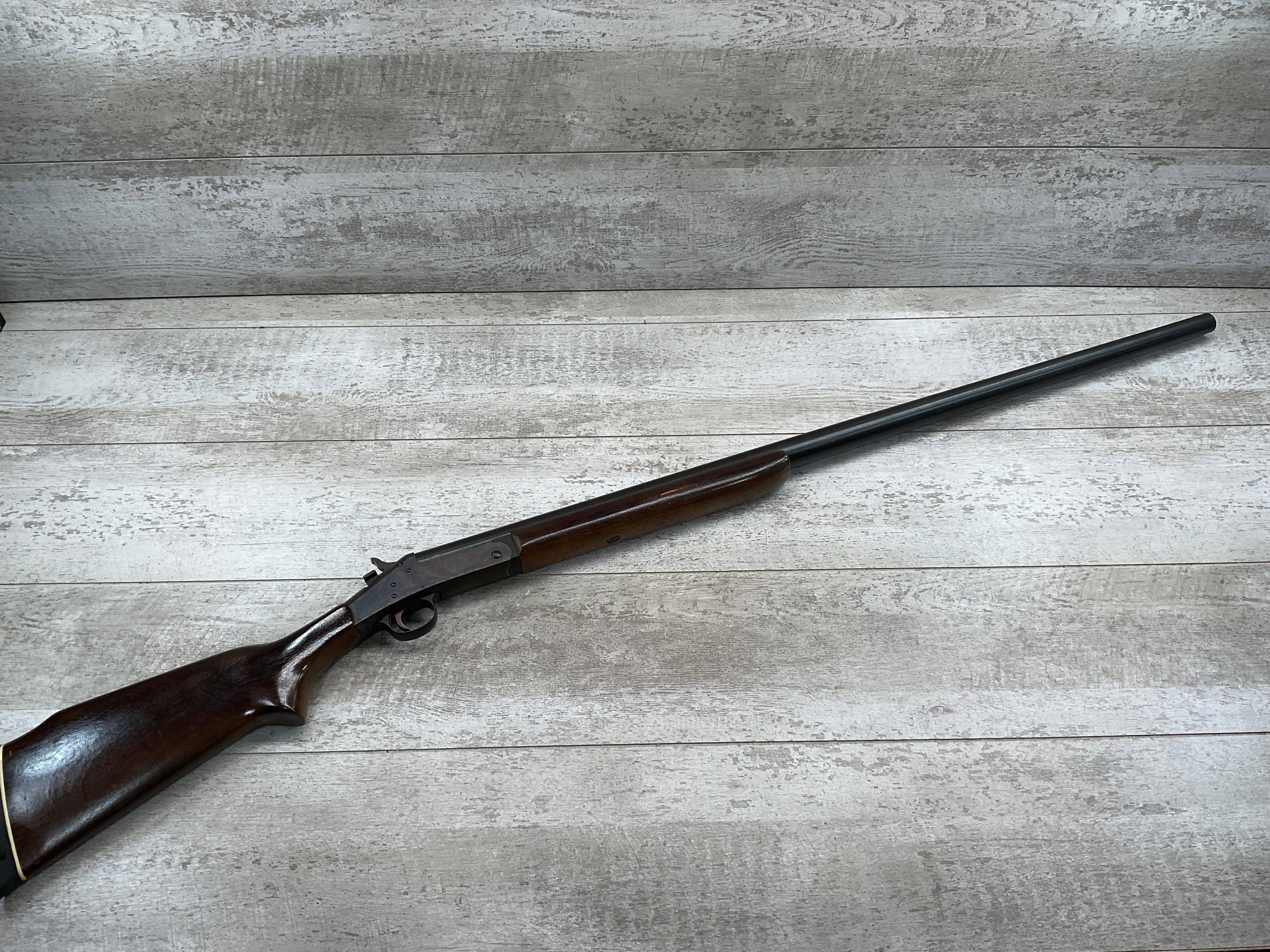 HARRINGTON & RICHARDSON MODEL 176 10GA SHOTGUN - Checkpoint Charlie's