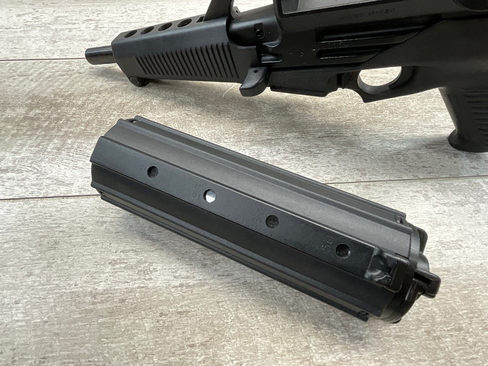 CALICO M-950 9MM SEMI AUTO PISTOL W/ 50 ROUND MAGAZINE, LIKE NEW - Checkpoint Charlie's