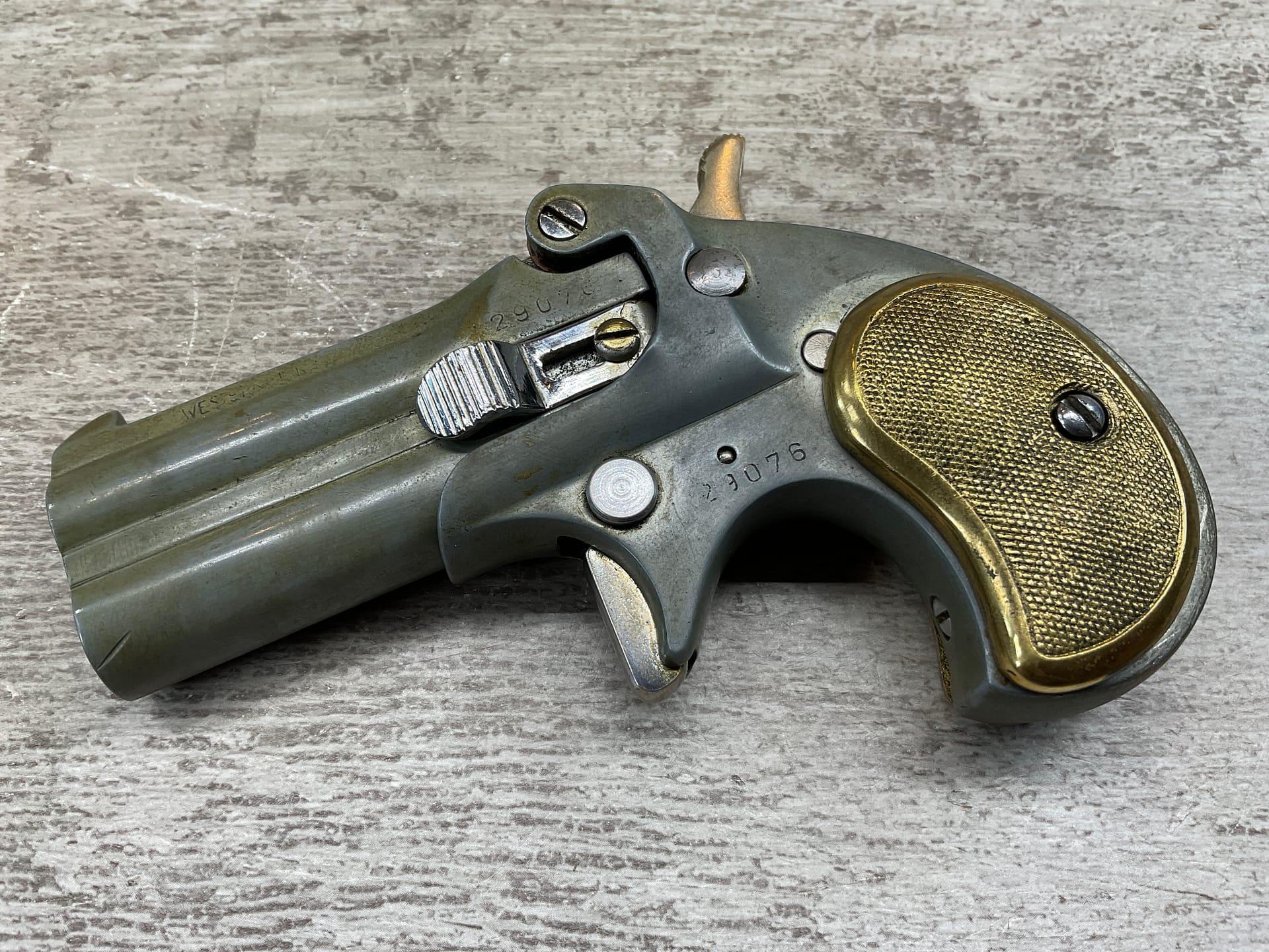 HAWES FIREARM & CO .22LR DERRINGER - Checkpoint Charlie's