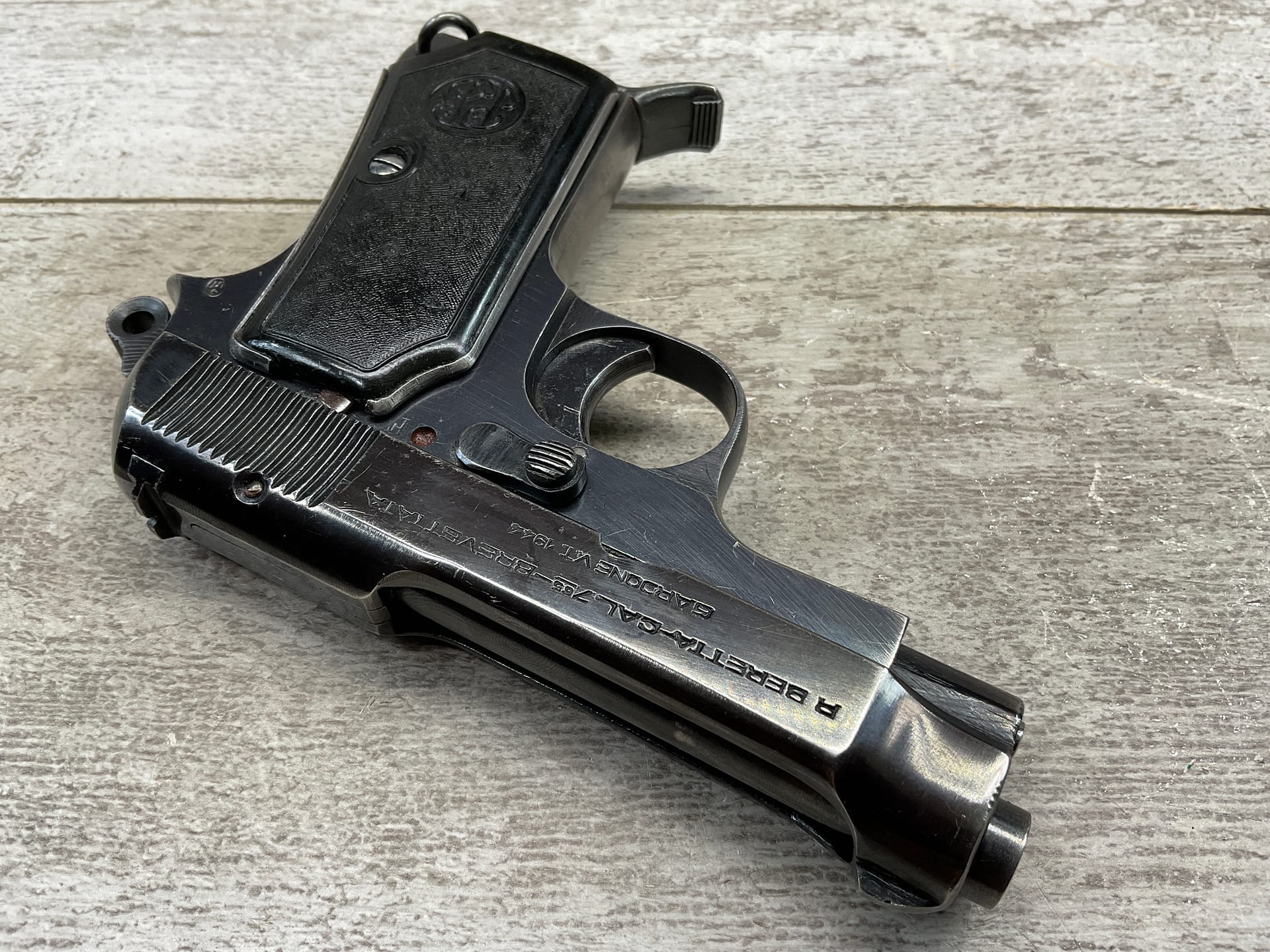 BERETTA M1935 7.65 CAL SEMI AUTO PISTOL "4UT" MARKED GERMAN ARMY ISSUED ...