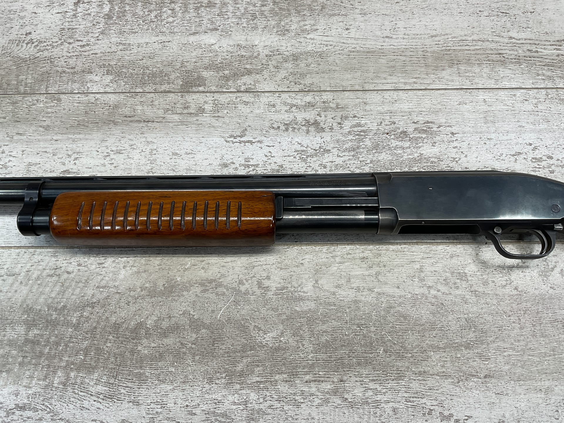 JC HIGGINS MODEL 20 12 GAUGE PUMP SHOTGUN W/POWER PACK CHOKE SYSTEM ...