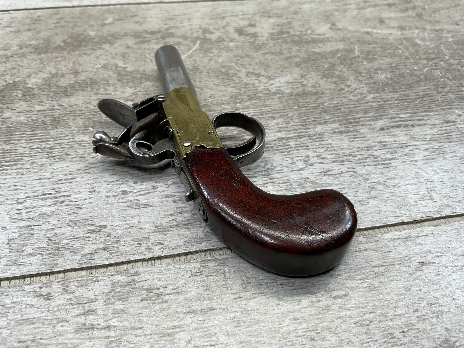 SMITH MUFF FLINTLOCK .32 CAL PISTOL, ANTIQUE - Checkpoint Charlie's