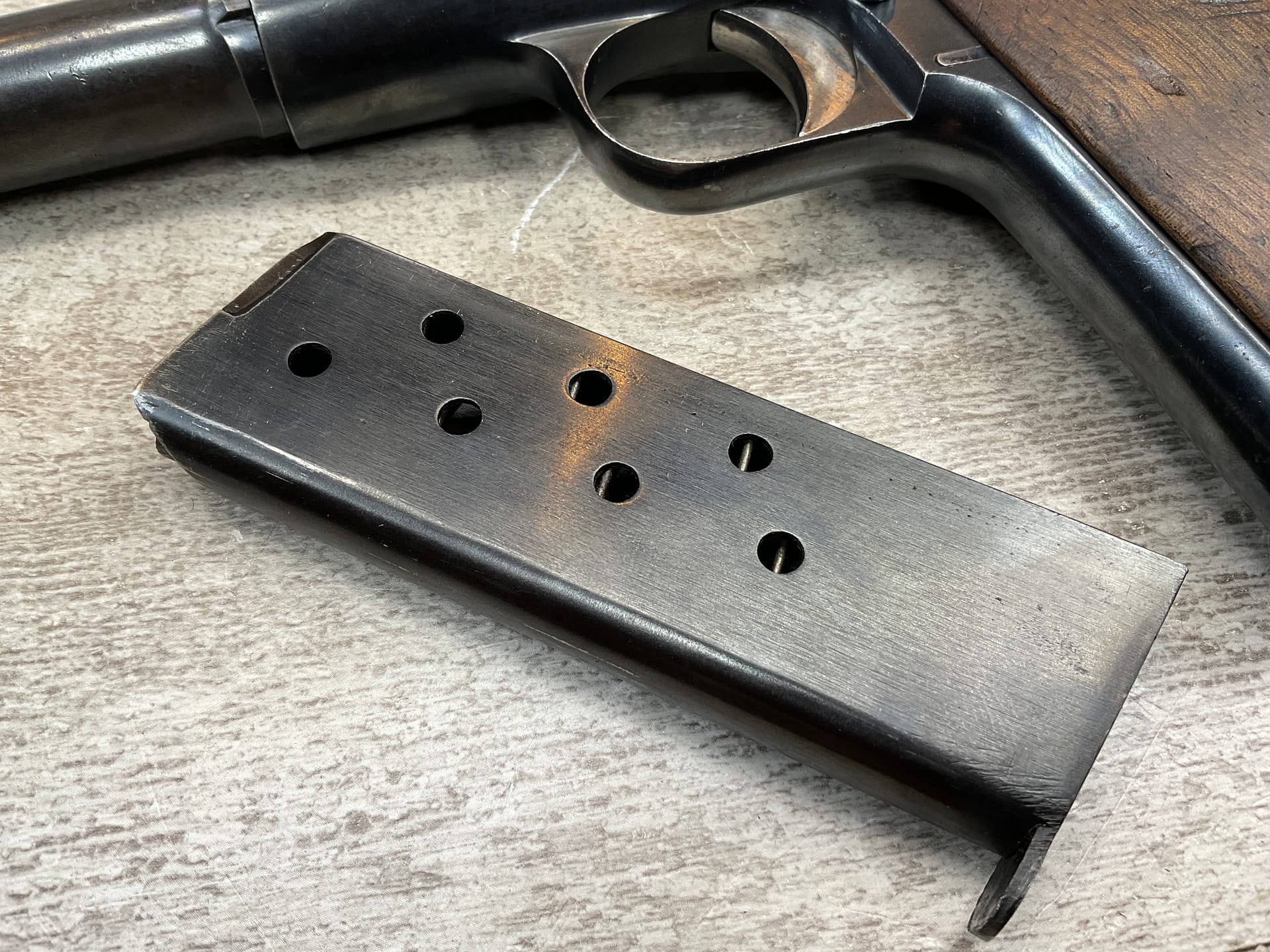 ASTRA MODELO 1921 (400) SEMI-AUTO PISTOL