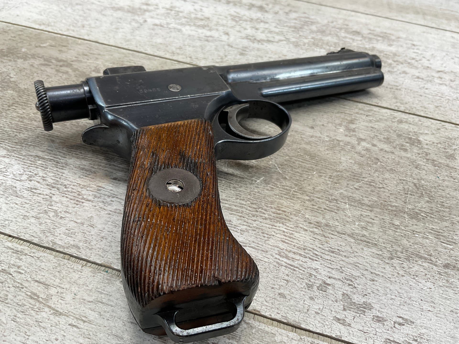 ROTH-STEYR MODEL 1907 8MM SEMI AUTO PISTOL - Checkpoint Charlie's