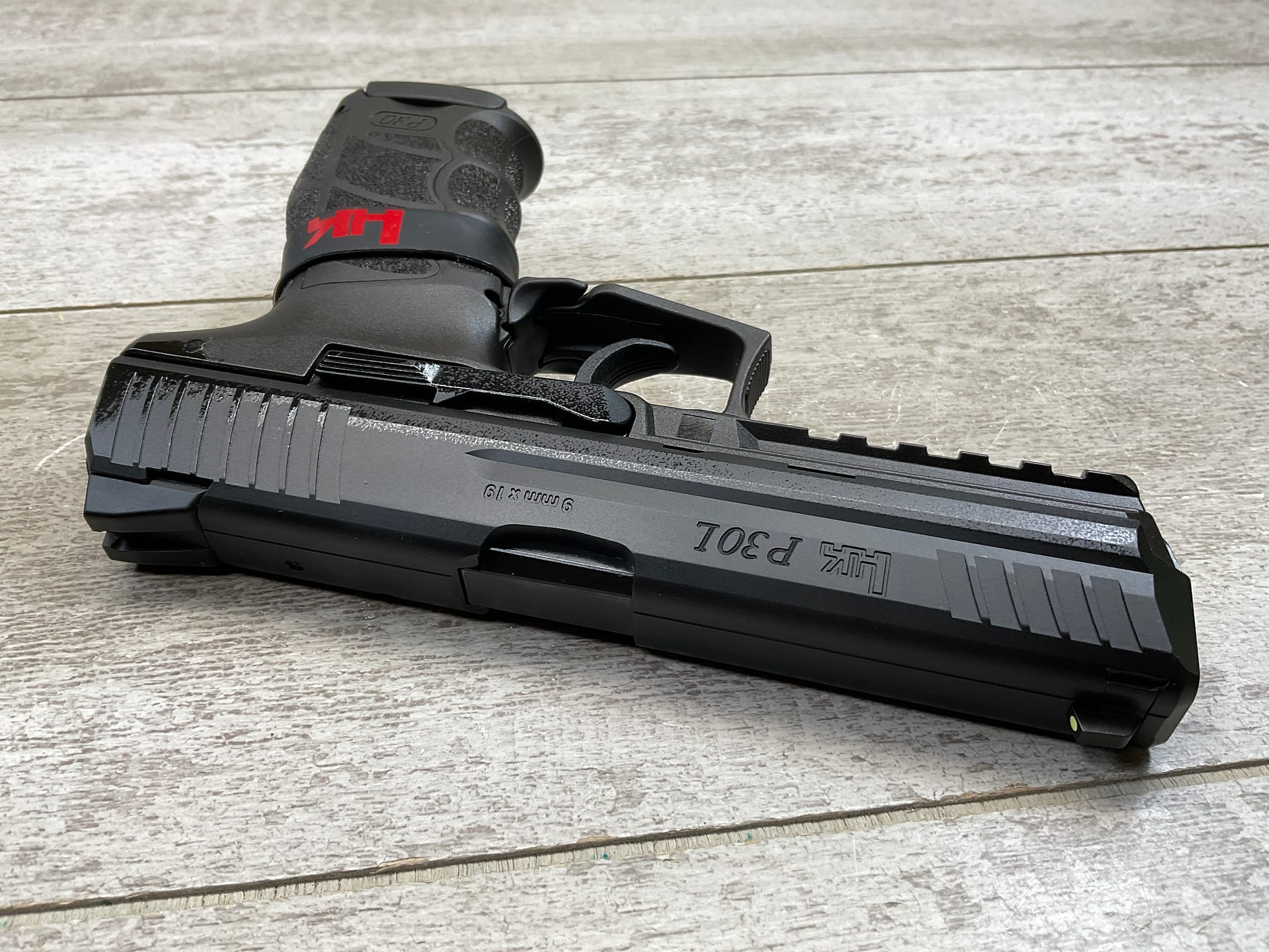 HECKLER & KOCH P30L V1 LIGHT LEM 9MM PISTOL - Checkpoint Charlie's