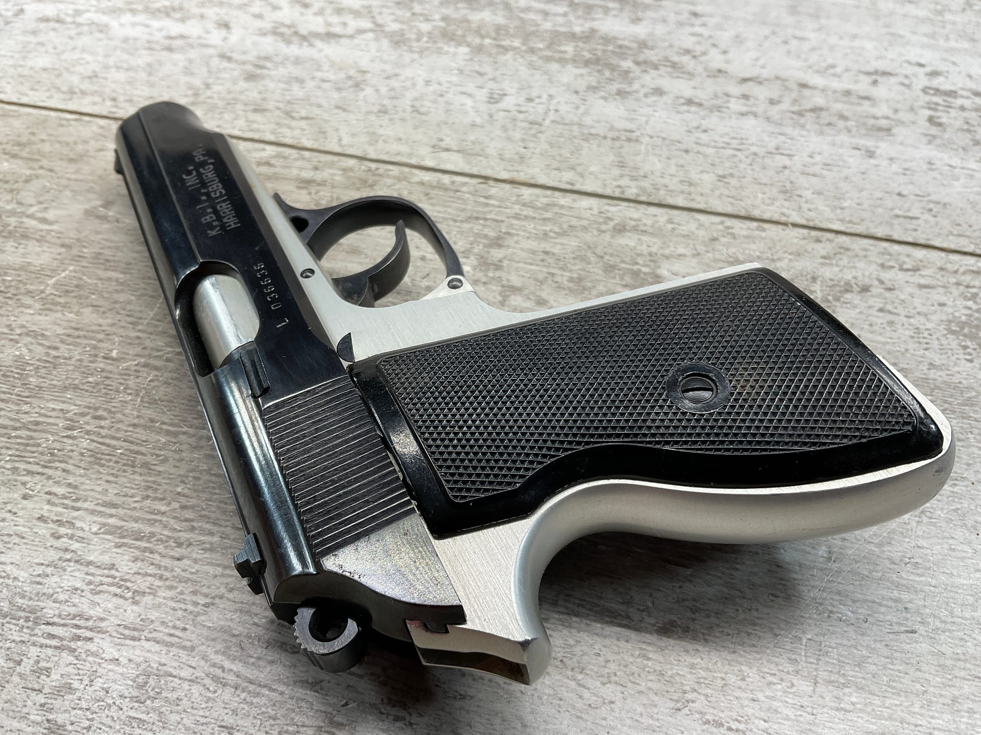 FEG PA-63 9MM MAKAROV SEMI-AUTO PISTOL - Checkpoint Charlie's