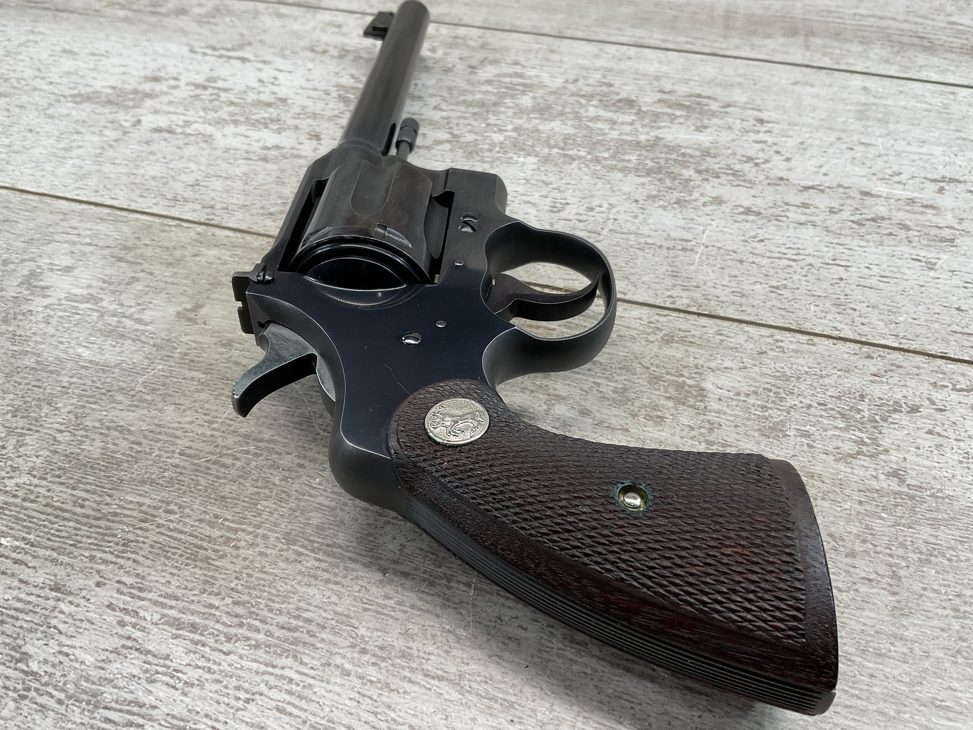 COLT OFFICERS MODEL 22 LR REVOLVER, ORIGINAL BOX #3-08138-BDH ...