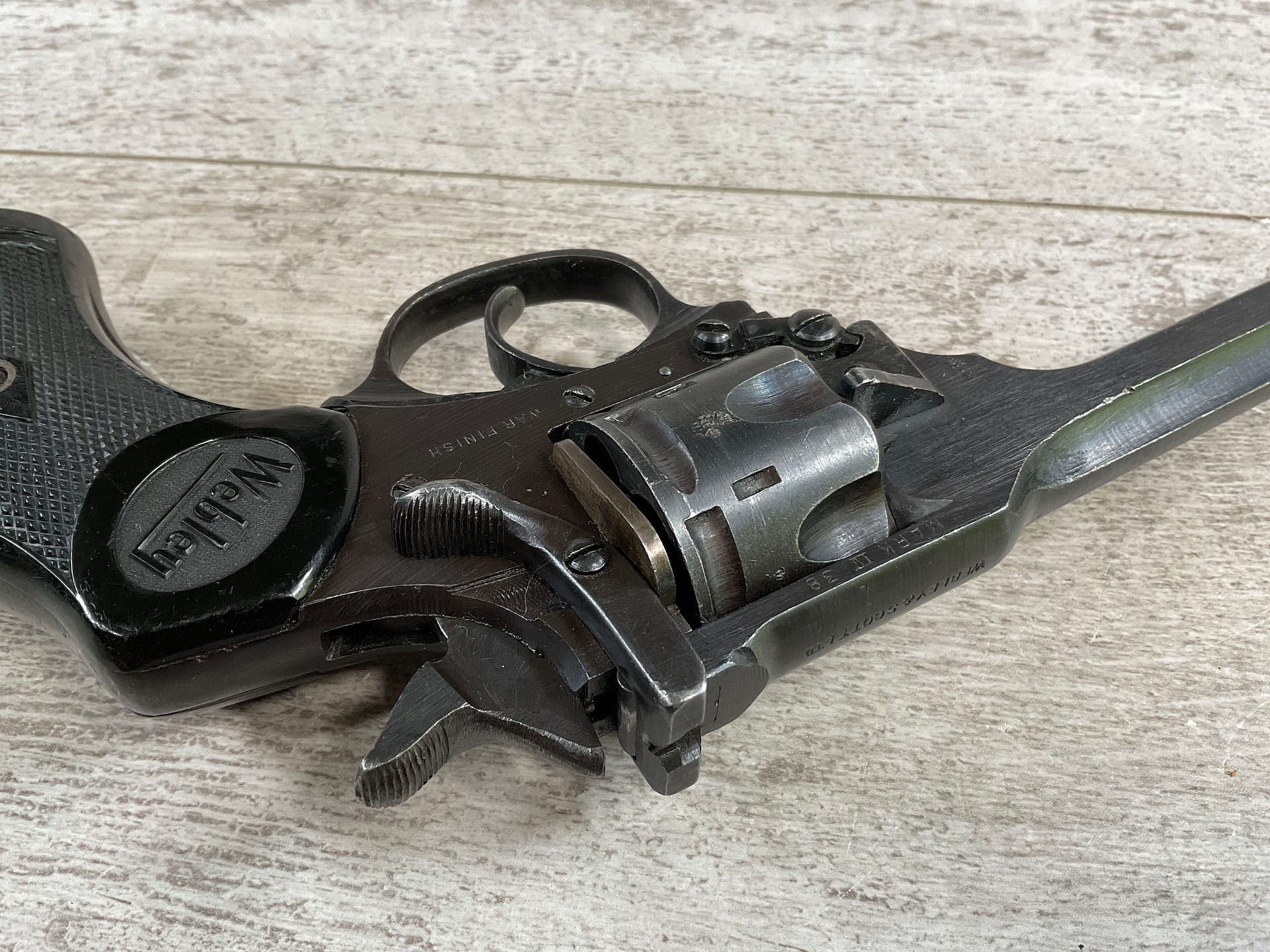 WEBLEY MARK IV .38/200 DA "WAR FINISH" REVOLVER RIG - Checkpoint Charlie's