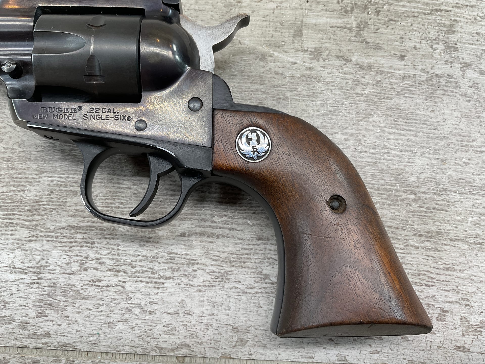 RUGER NEW MODEL SINGLE SIX .22LR REVOLVER - Checkpoint Charlie's