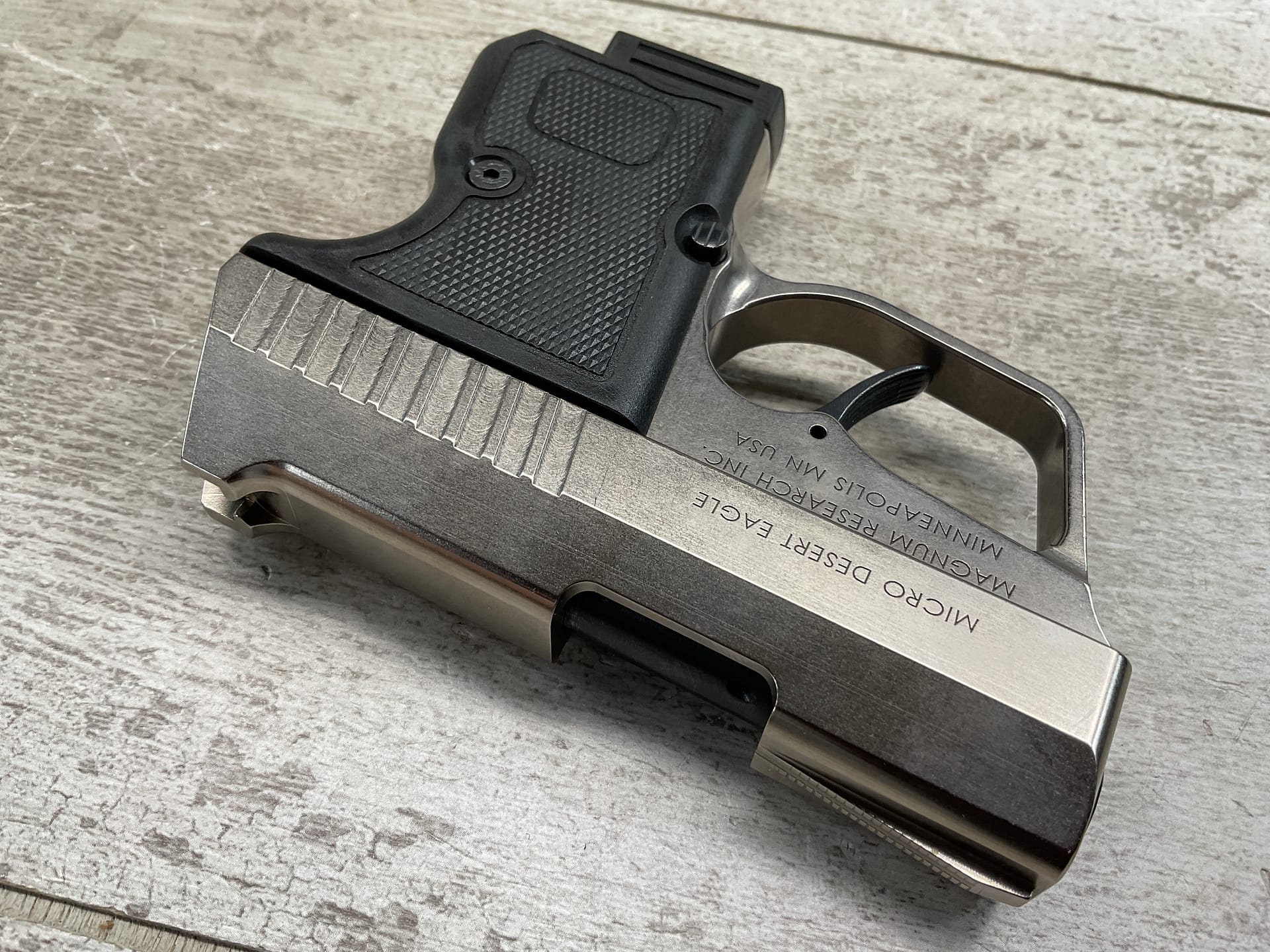 MAGNUM RESEARCH MICRO DESERT EAGLE .380 AUTO - Checkpoint Charlie's