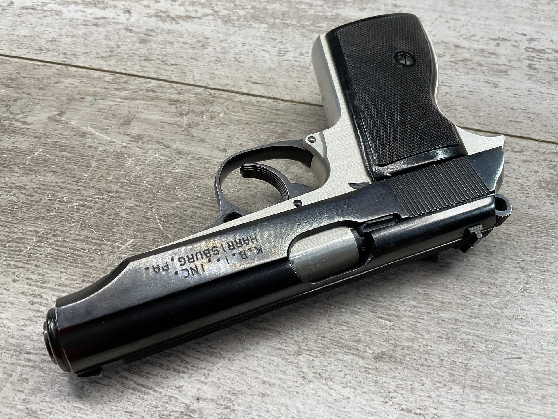 FEG PA-63 9MM MAKAROV SEMI-AUTO PISTOL - Checkpoint Charlie's