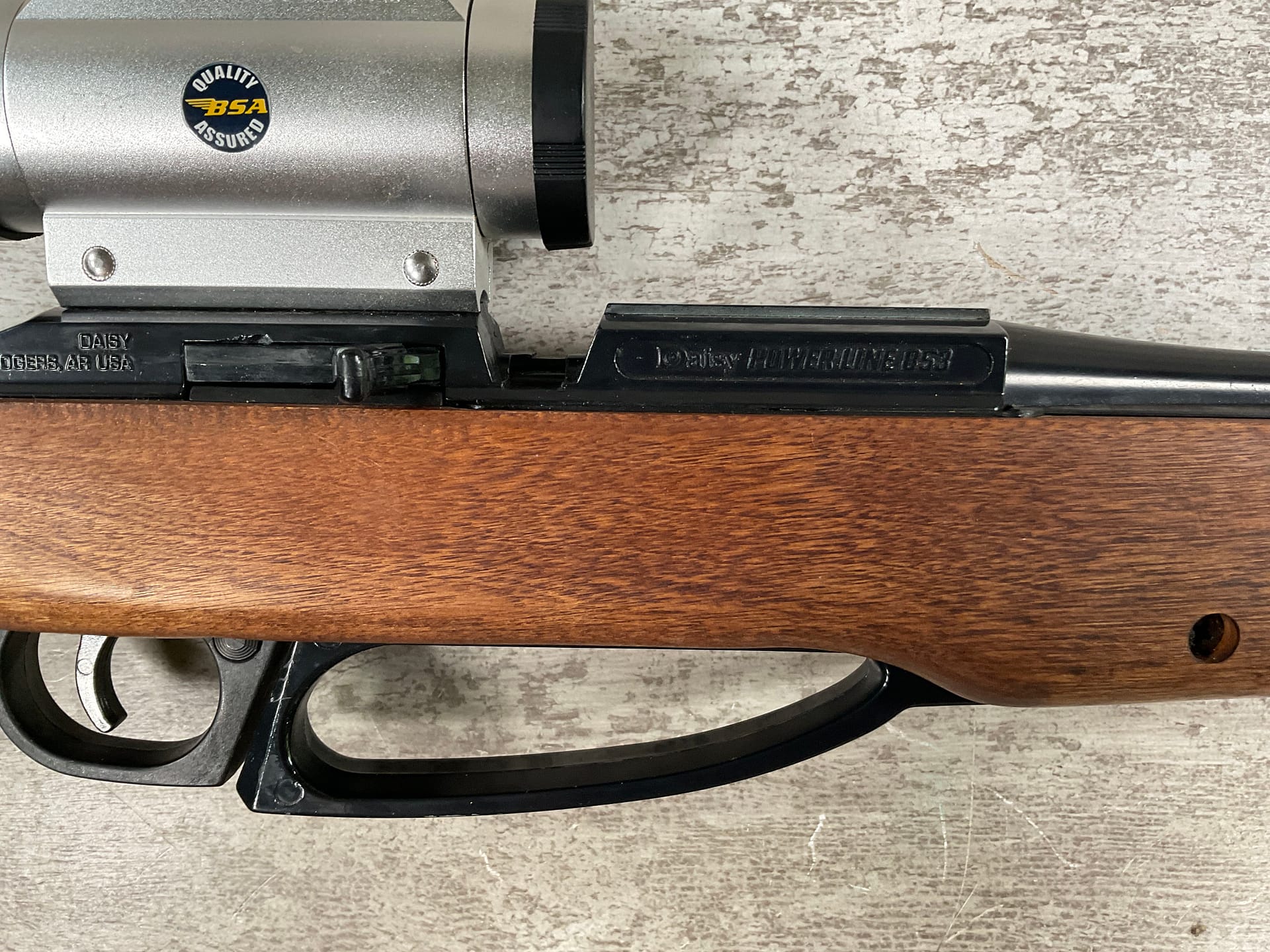 DAISY POWERLINE 853 .177 PELLET GUN W/BSA RED DOT SIGHT - Checkpoint ...