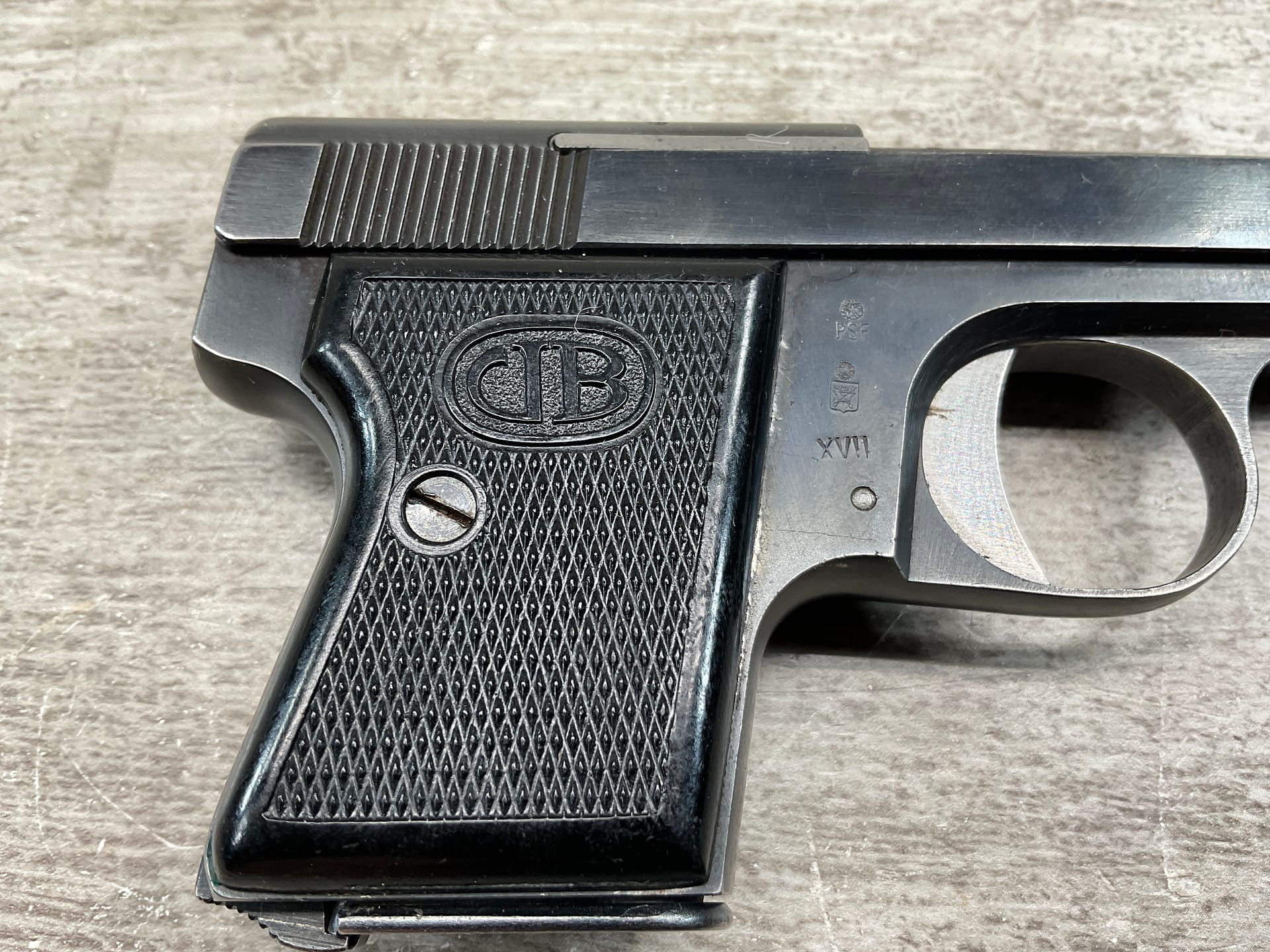 BERNARDELLI BABY VEST .22LR POCKET PISTOL - Checkpoint Charlie's