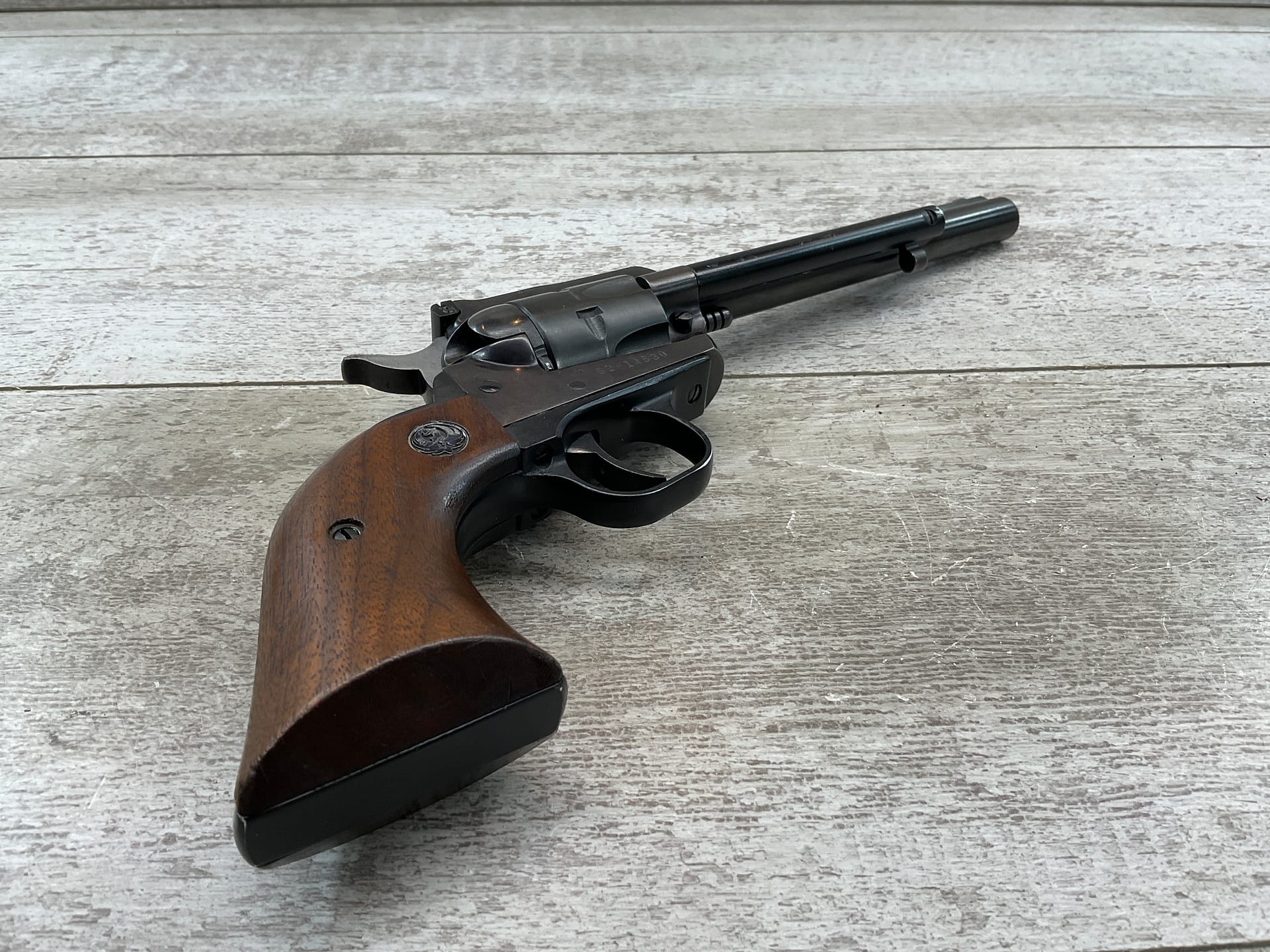 RUGER NEW MODEL SINGLE SIX .22LR REVOLVER - Checkpoint Charlie's